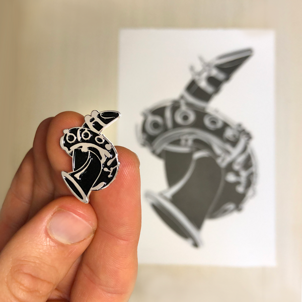 Clariknot Enamel Pin | CAMco – CAMco Music, LLC